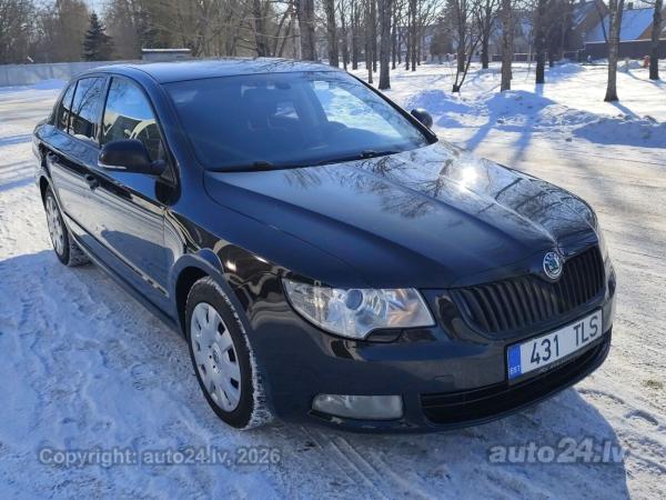 Black Skoda SuperB 2011 in Tartu, with an engine capacity of 1.60 L and mileage of 300 thousand km for 4999 €, photo 2 on AUTOMOTO.COM.LV