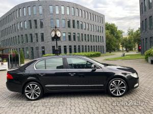 Melns Skoda SuperB 2011 Tallina, ar dzinēja tilpumu 3.60 L un nobraukumu 258 tūkst. km par 7399 €, foto  vietnē AUTOMOTO.COM.LV