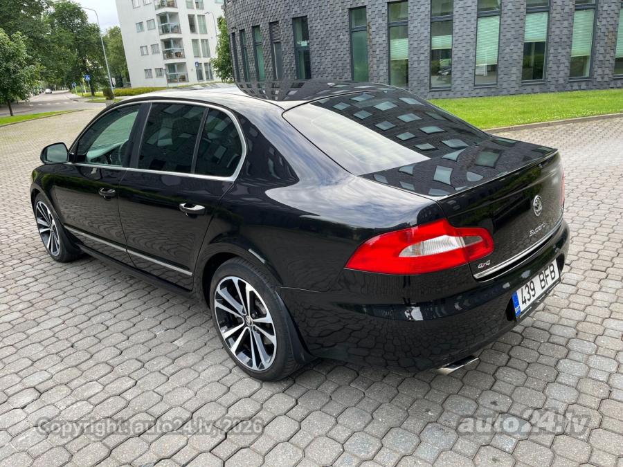 Melns Skoda SuperB 2011 Tallina, ar dzinēja tilpumu 3.60 L un nobraukumu 258 tūkst. km par 7399 €, foto 6 vietnē AUTOMOTO.COM.LV
