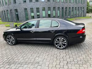 Melns Skoda SuperB 2011 Tallina, ar dzinēja tilpumu 3.60 L un nobraukumu 258 tūkst. km par 7399 €, foto 7 vietnē AUTOMOTO.COM.LV