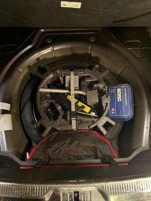 Melns Skoda SuperB 2011 Tallina, ar dzinēja tilpumu 3.60 L un nobraukumu 258 tūkst. km par 7399 €, foto 11 vietnē AUTOMOTO.COM.LV
