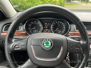 Melns Skoda SuperB 2011 Tallina, ar dzinēja tilpumu 3.60 L un nobraukumu 258 tūkst. km par 7399 €, foto 12 vietnē AUTOMOTO.COM.LV