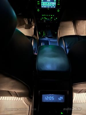 Melns Skoda SuperB 2011 Tallina, ar dzinēja tilpumu 3.60 L un nobraukumu 258 tūkst. km par 7399 €, foto 19 vietnē AUTOMOTO.COM.LV