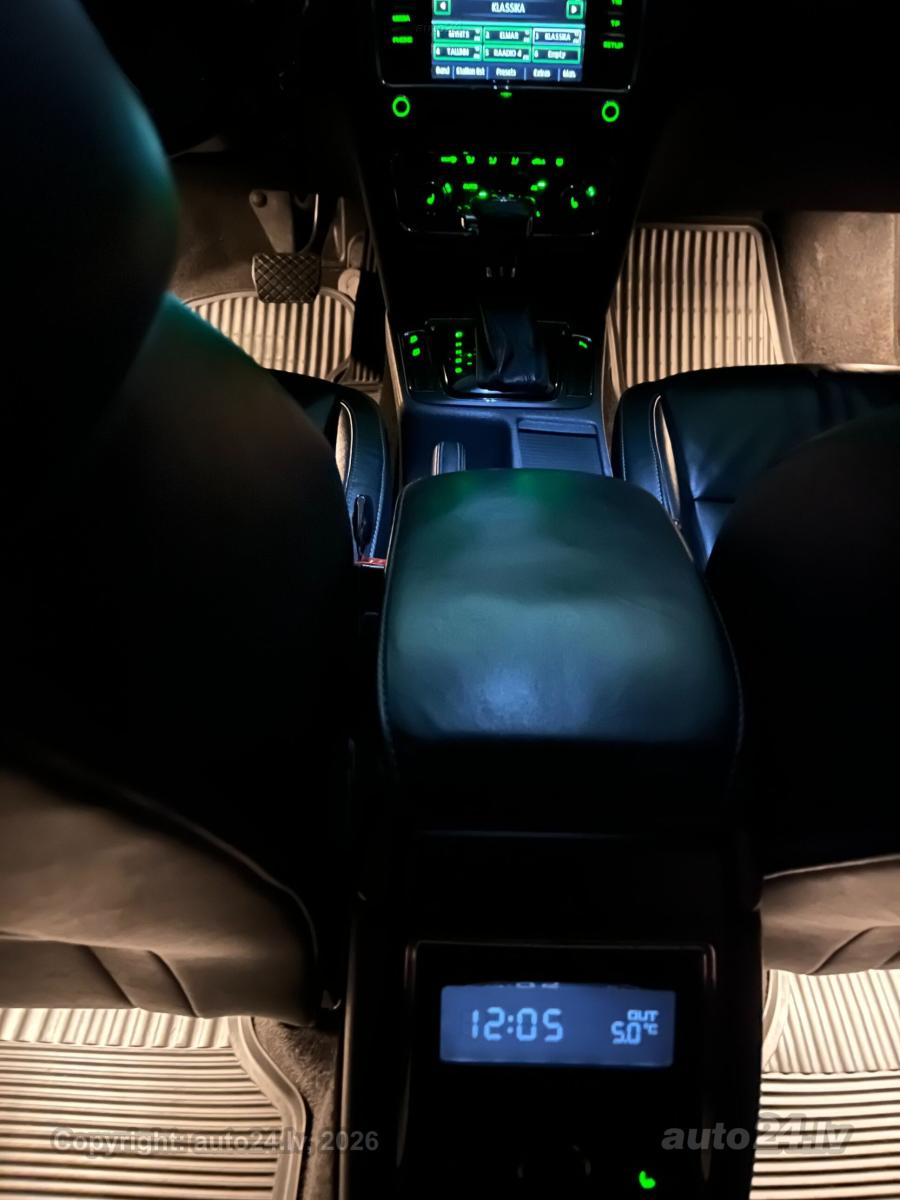 Melns Skoda SuperB 2011 Tallina, ar dzinēja tilpumu 3.60 L un nobraukumu 258 tūkst. km par 7399 €, foto 19 vietnē AUTOMOTO.COM.LV