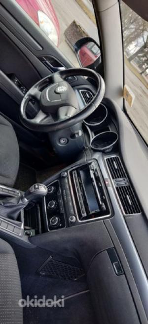 Melns Skoda SuperB 2011 Tartu, ar dzinēja tilpumu 0.00 L un nobraukumu 195 tūkst. km par 4800 €, foto 6 vietnē AUTOMOTO.COM.LV