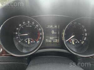 Black Skoda SuperB 2011 in Riga, with an engine capacity of 2.00 L and mileage of 342 thousand km for 6500 €, photo 8 on AUTOMOTO.COM.LV