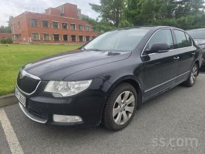 Черный Шкода Суперб 2011 в Рига, объемом двигателя 2.00 л и пробегом 342 тыс. км за 5700 €, фото 6 на AUTOMOTO.COM.LV
