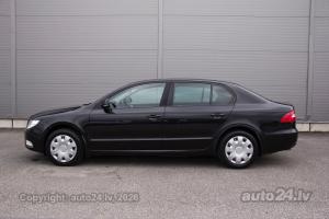 Melns Skoda SuperB 2012 Tallina, ar dzinēja tilpumu 2.00 L un nobraukumu 158 tūkst. km par 5900 €, foto 5 vietnē AUTOMOTO.COM.LV