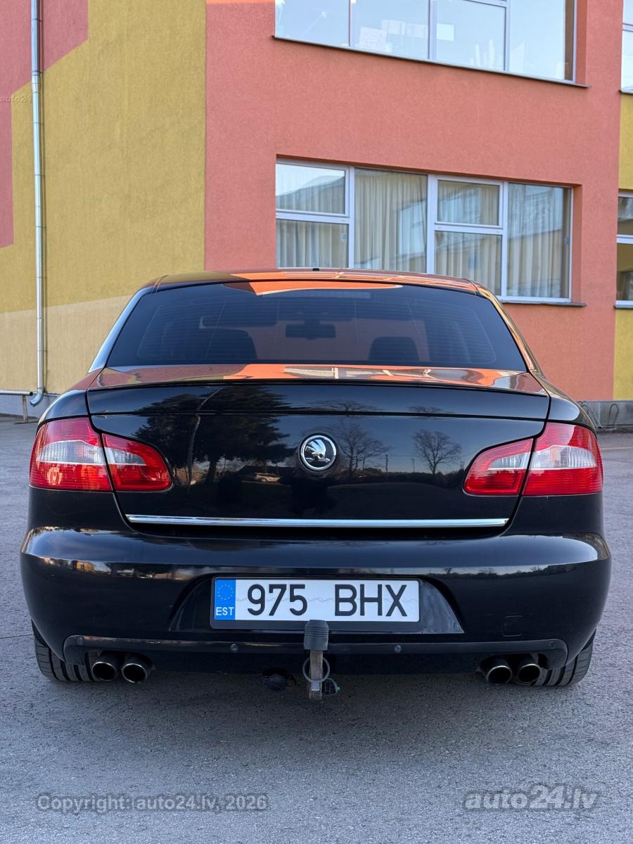 Black Skoda SuperB 2013 in Tallinn, with an engine capacity of 3.60 L and mileage of 277 thousand km for 7300 €, photo 6 on AUTOMOTO.COM.LV