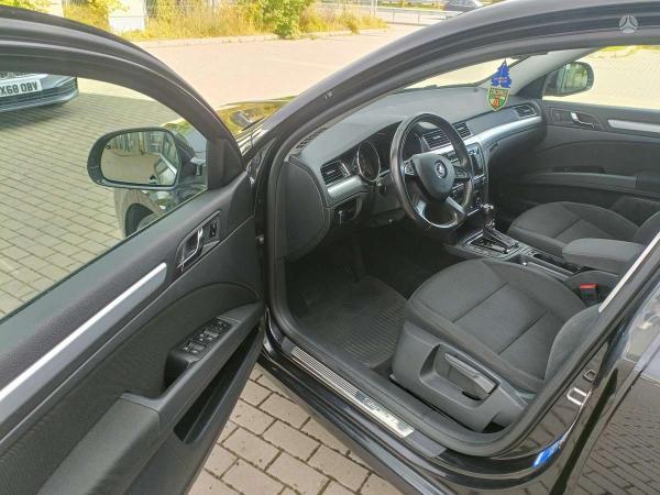 Melns Skoda SuperB 2013 Klaipėda, ar dzinēja tilpumu 1.97 L un nobraukumu 282 tūkst. km par 6950 €, foto 5 vietnē AUTOMOTO.COM.LV