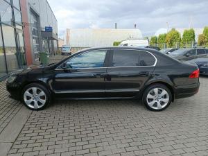 Melns Skoda SuperB 2013 Klaipėda, ar dzinēja tilpumu 1.97 L un nobraukumu 282 tūkst. km par 6950 €, foto 9 vietnē AUTOMOTO.COM.LV