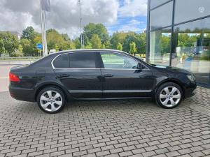 Melns Skoda SuperB 2013 Klaipėda, ar dzinēja tilpumu 1.97 L un nobraukumu 282 tūkst. km par 6950 €, foto 10 vietnē AUTOMOTO.COM.LV