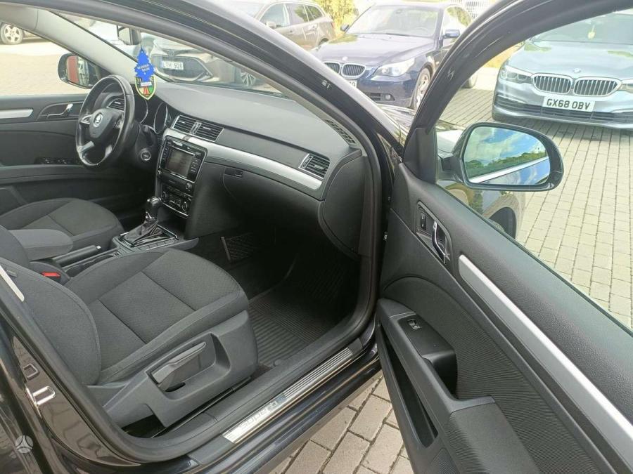 Melns Skoda SuperB 2013 Klaipėda, ar dzinēja tilpumu 1.97 L un nobraukumu 282 tūkst. km par 6950 €, foto 11 vietnē AUTOMOTO.COM.LV
