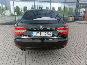 Melns Skoda SuperB 2013 Klaipėda, ar dzinēja tilpumu 1.97 L un nobraukumu 282 tūkst. km par 6950 €, foto 16 vietnē AUTOMOTO.COM.LV