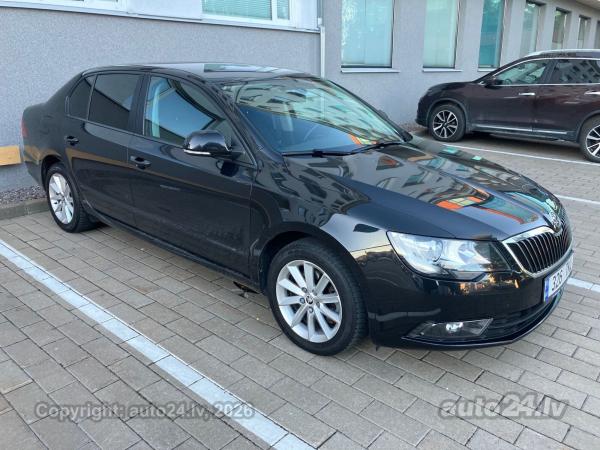 Skoda SuperB 2013 in Tartu on AUTOMOTO.COM.LV Black Skoda SuperB 2013 in Tartu, with an engine capacity of 1.80 L and mileage of 82 thousand km for 8500 €, photo 1 on AUTOMOTO.COM.LV