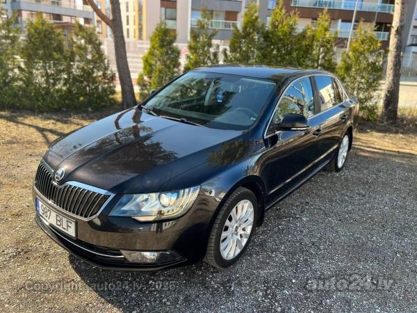 Black Skoda SuperB 2014 in Tallinn, with an engine capacity of 1.80 L and mileage of 216 thousand km for 7999 €, photo 1 on AUTOMOTO.COM.LV