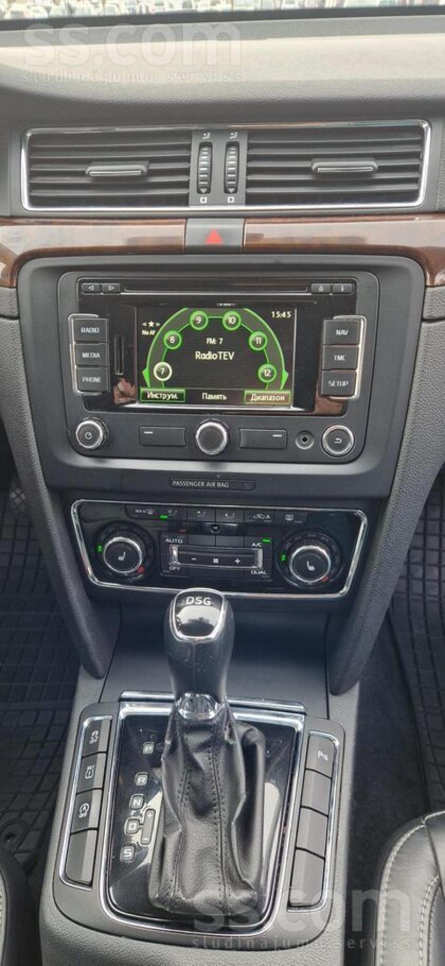 Black Skoda SuperB 2014 in Riga, with an engine capacity of 2.00 L and mileage of 275 thousand km for 5500 €, photo 10 on AUTOMOTO.COM.LV