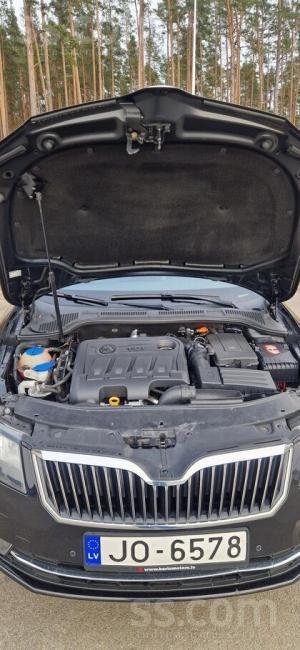 Black Skoda SuperB 2014 in Riga, with an engine capacity of 2.00 L and mileage of 275 thousand km for 5500 €, photo 11 on AUTOMOTO.COM.LV