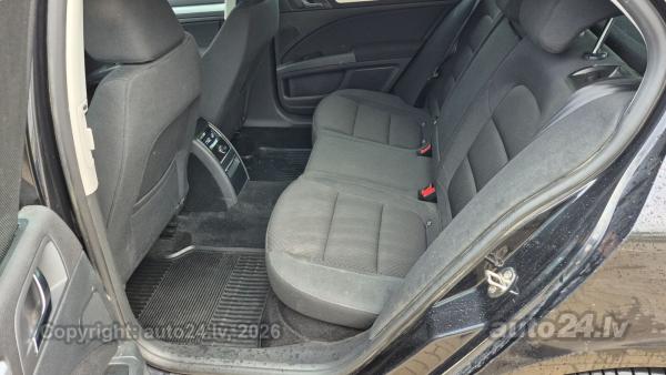 Melns Skoda SuperB 2014 Tartu, ar dzinēja tilpumu 2.00 L un nobraukumu 295 tūkst. km par 4999 €, foto 11 vietnē AUTOMOTO.COM.LV