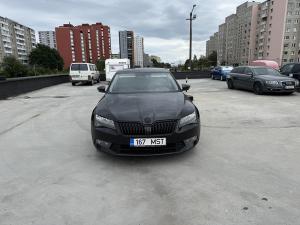 Black Skoda SuperB 2015 in Tallinn, with an engine capacity of 2.00 L and mileage of 422 thousand km for 7500 €, photo 4 on AUTOMOTO.COM.LV