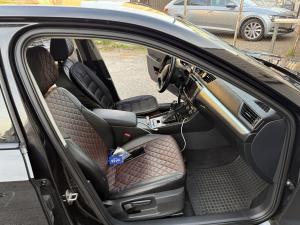 Black Skoda SuperB 2015 in Tallinn, with an engine capacity of 2.00 L and mileage of 422 thousand km for 7500 €, photo 20 on AUTOMOTO.COM.LV