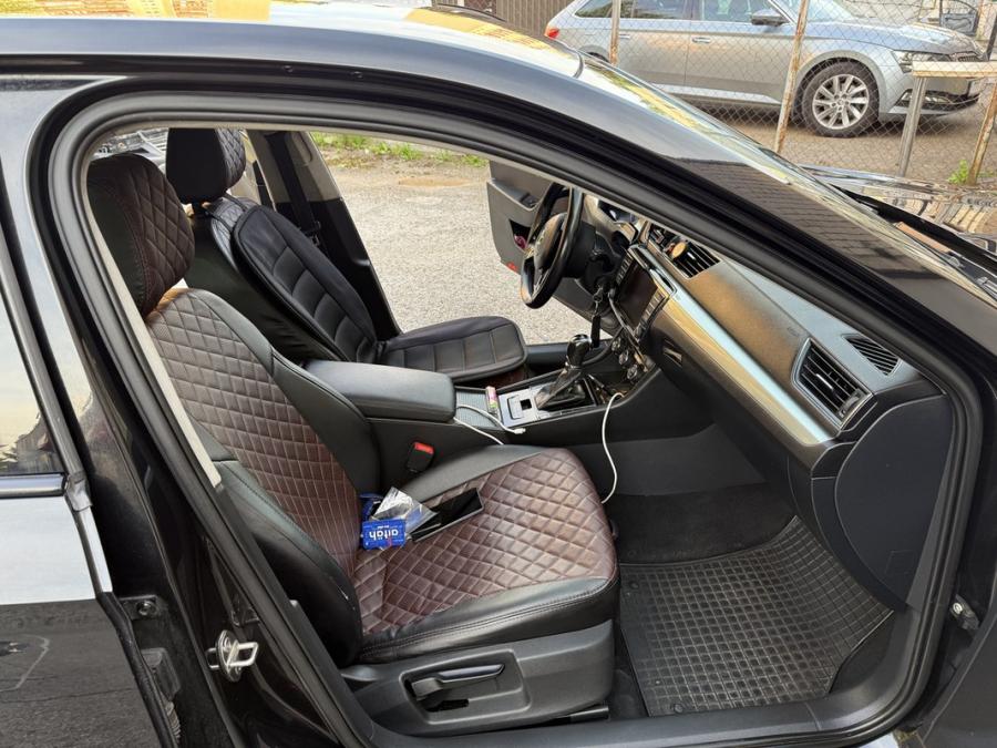 Black Skoda SuperB 2015 in Tallinn, with an engine capacity of 2.00 L and mileage of 422 thousand km for 7500 €, photo 20 on AUTOMOTO.COM.LV