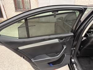 Black Skoda SuperB 2015 in Tallinn, with an engine capacity of 2.00 L and mileage of 422 thousand km for 7500 €, photo 25 on AUTOMOTO.COM.LV