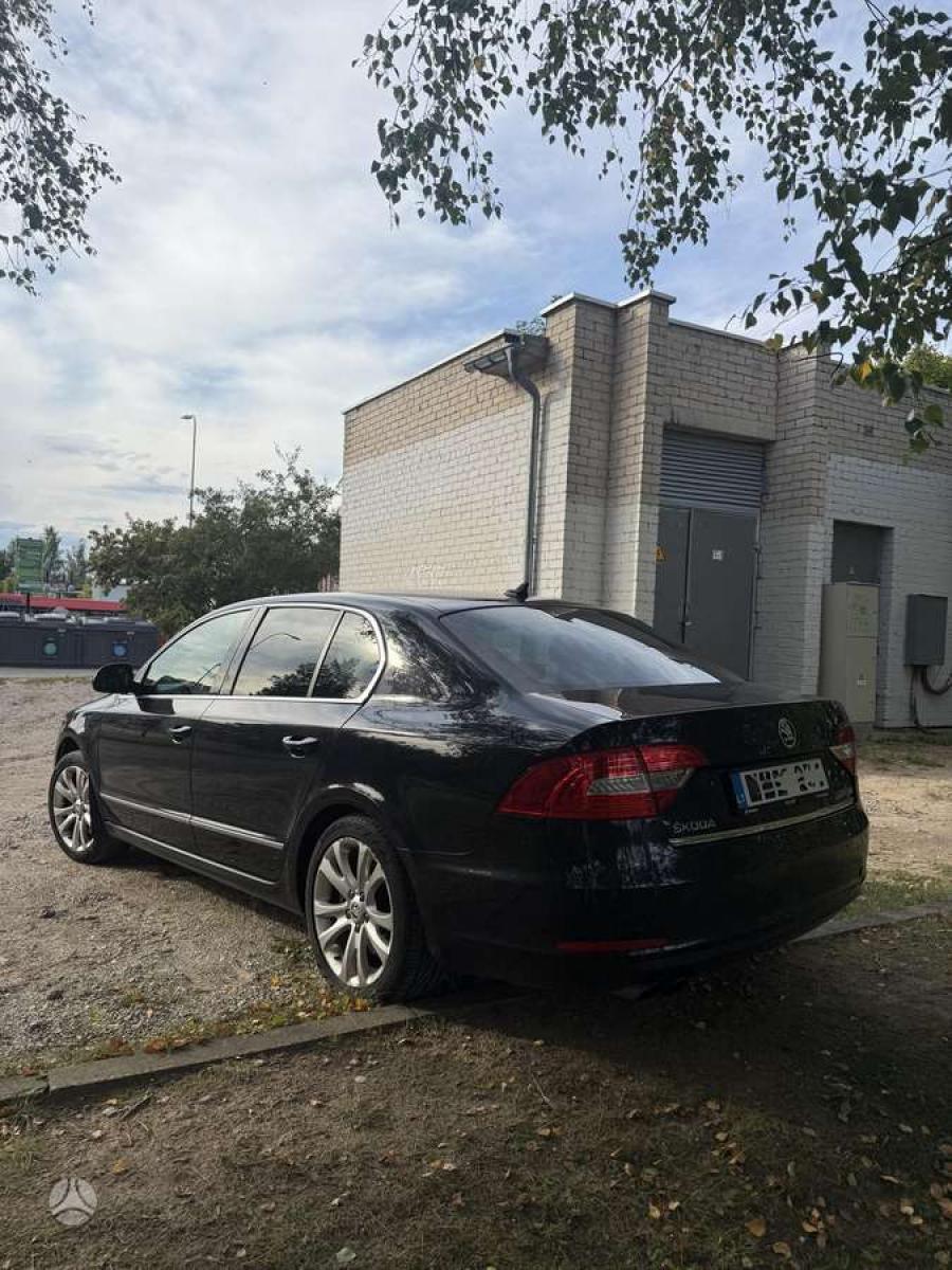 Melns Skoda SuperB 2015 Viļņa, ar dzinēja tilpumu 1.97 L un nobraukumu 260 tūkst. km par 6300 €, foto 9 vietnē AUTOMOTO.COM.LV