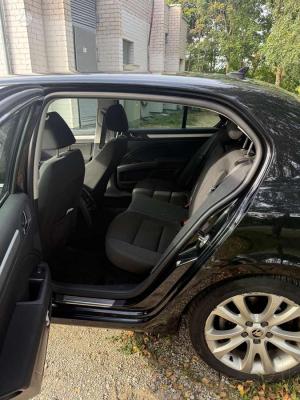 Melns Skoda SuperB 2015 Viļņa, ar dzinēja tilpumu 1.97 L un nobraukumu 260 tūkst. km par 6300 €, foto 10 vietnē AUTOMOTO.COM.LV