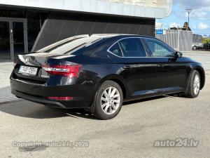 Black Skoda SuperB 2015 in Tallinn, with an engine capacity of 1.40 L and mileage of 218 thousand km for 10900 €, photo 3 on AUTOMOTO.COM.LV