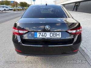 Black Skoda SuperB 2015 in Tallinn, with an engine capacity of 1.40 L and mileage of 218 thousand km for 10900 €, photo 6 on AUTOMOTO.COM.LV