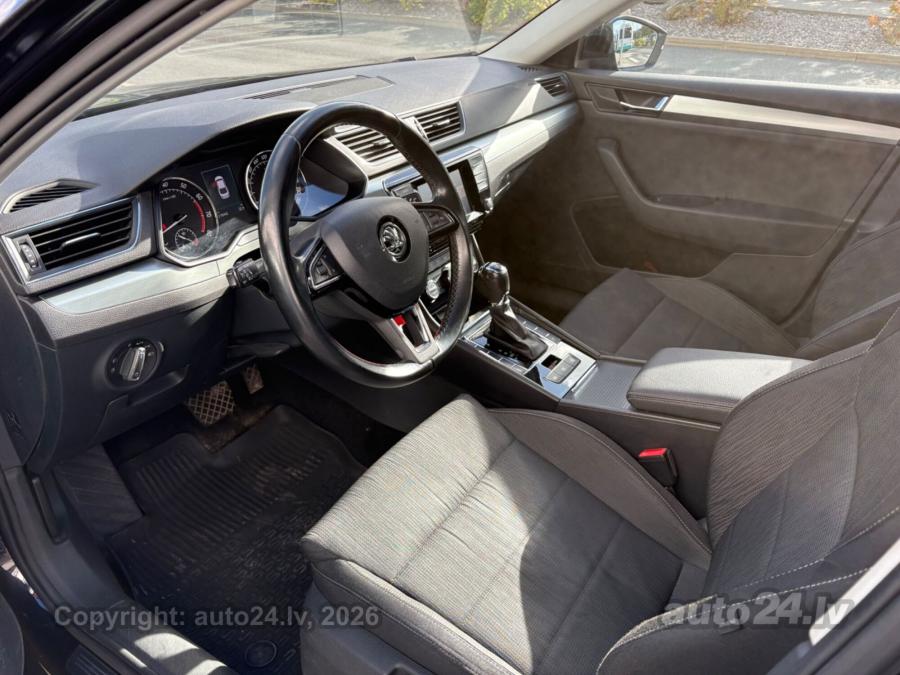 Black Skoda SuperB 2015 in Tallinn, with an engine capacity of 1.40 L and mileage of 218 thousand km for 10900 €, photo 10 on AUTOMOTO.COM.LV