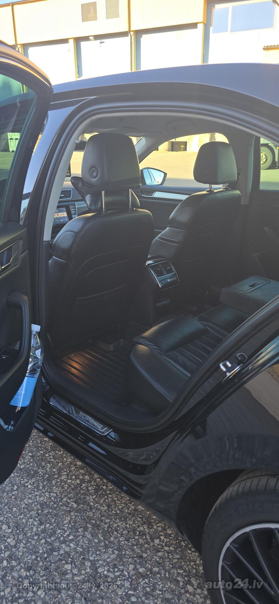 Melns Skoda SuperB 2016 Tallina, ar dzinēja tilpumu 2.00 L un nobraukumu 286 tūkst. km par 12300 €, foto 16 vietnē AUTOMOTO.COM.LV