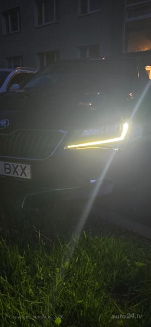 Melns Skoda SuperB 2016 Tallina, ar dzinēja tilpumu 2.00 L un nobraukumu 286 tūkst. km par 12300 €, foto 30 vietnē AUTOMOTO.COM.LV