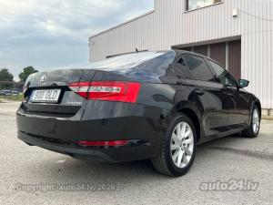 Black Skoda SuperB 2016 in Tallinn, with an engine capacity of 1.40 L and mileage of 221 thousand km for 11200 €, photo 12 on AUTOMOTO.COM.LV