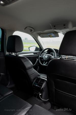Melns Skoda SuperB 2016 Tallina, ar dzinēja tilpumu 2.00 L un nobraukumu 184 tūkst. km par 19400 €, foto 25 vietnē AUTOMOTO.COM.LV