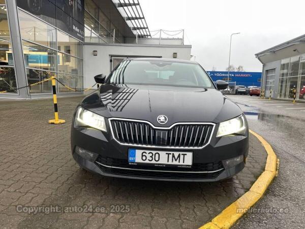 Melns Skoda SuperB 2017 Jehvi, ar dzinēja tilpumu 1.40 L un nobraukumu 199 tūkst. km par 9900 €, foto 3 vietnē AUTOMOTO.COM.LV