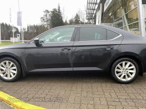 Melns Skoda SuperB 2017 Jehvi, ar dzinēja tilpumu 1.40 L un nobraukumu 199 tūkst. km par 9900 €, foto 6 vietnē AUTOMOTO.COM.LV