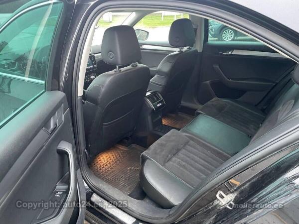 Melns Skoda SuperB 2017 Jehvi, ar dzinēja tilpumu 1.40 L un nobraukumu 199 tūkst. km par 9900 €, foto 11 vietnē AUTOMOTO.COM.LV