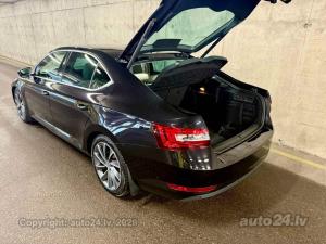 Melns Skoda SuperB 2017 Tallina, ar dzinēja tilpumu 2.00 L un nobraukumu 139 tūkst. km par 15995 €, foto 5 vietnē AUTOMOTO.COM.LV