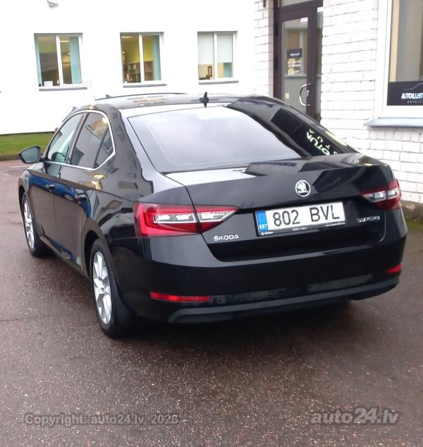 Melns Skoda SuperB 2017 Tallina, ar dzinēja tilpumu 2.00 L un nobraukumu 175 tūkst. km par 11899 €, foto 1 vietnē AUTOMOTO.COM.LV
