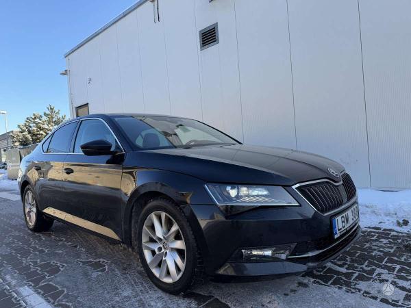 Melns Skoda SuperB 2017 Kauņa, ar dzinēja tilpumu 1.97 L un nobraukumu 327 tūkst. km par 8350 €, foto 1 vietnē AUTOMOTO.COM.LV