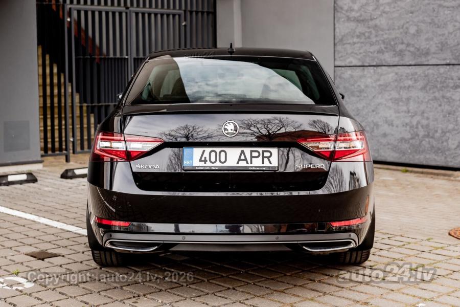 Melns Skoda SuperB 2017 Pērnava, ar dzinēja tilpumu 2.00 L un nobraukumu 134 tūkst. km par 18900 €, foto 5 vietnē AUTOMOTO.COM.LV