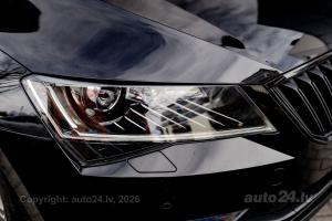 Melns Skoda SuperB 2017 Pērnava, ar dzinēja tilpumu 2.00 L un nobraukumu 134 tūkst. km par 18900 €, foto 9 vietnē AUTOMOTO.COM.LV