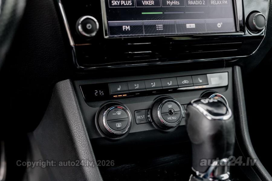 Melns Skoda SuperB 2017 Pērnava, ar dzinēja tilpumu 2.00 L un nobraukumu 134 tūkst. km par 18900 €, foto 15 vietnē AUTOMOTO.COM.LV