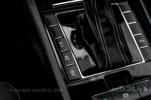 Melns Skoda SuperB 2017 Pērnava, ar dzinēja tilpumu 2.00 L un nobraukumu 134 tūkst. km par 18900 €, foto 16 vietnē AUTOMOTO.COM.LV