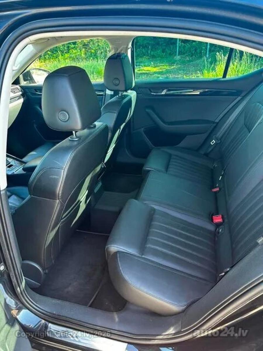 Black Skoda SuperB 2017 in Tallinn, with an engine capacity of 1.80 L and mileage of 259 thousand km for 13999 €, photo 7 on AUTOMOTO.COM.LV