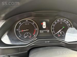Melns Skoda SuperB 2017 Rīga, ar dzinēja tilpumu 2.00 L un nobraukumu 205 tūkst. km par 11000 €, foto 8 vietnē AUTOMOTO.COM.LV