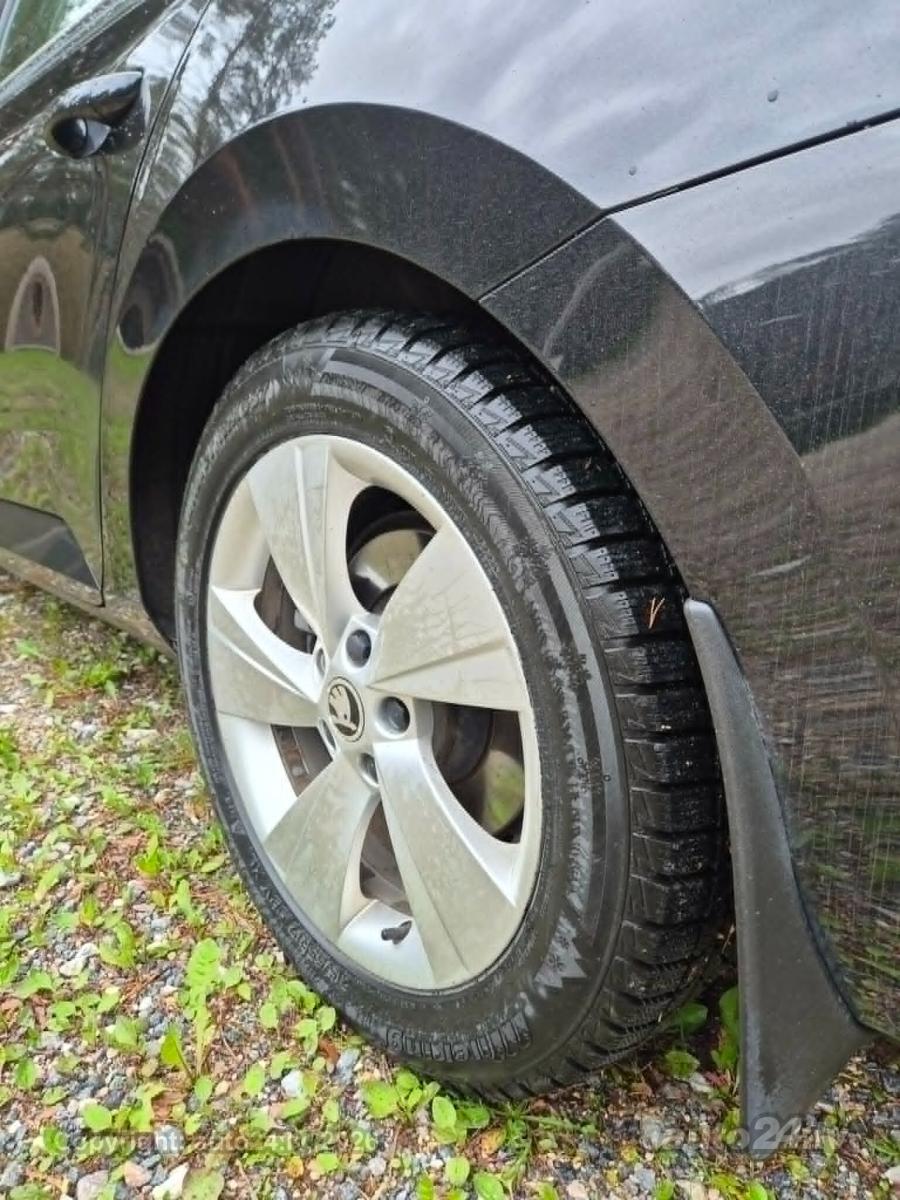 Melns Skoda SuperB 2017 Tartu, ar dzinēja tilpumu 1.40 L un nobraukumu 104 tūkst. km par 14900 €, foto 6 vietnē AUTOMOTO.COM.LV