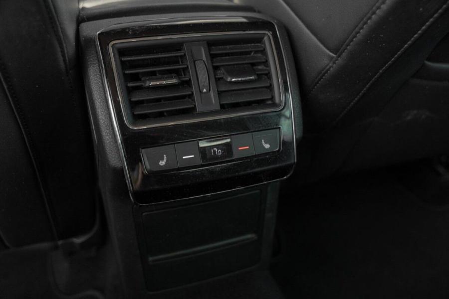Melns Skoda SuperB 2017 Viļņa, ar dzinēja tilpumu 2.00 L un nobraukumu 173 tūkst. km par 13250 €, foto 12 vietnē AUTOMOTO.COM.LV